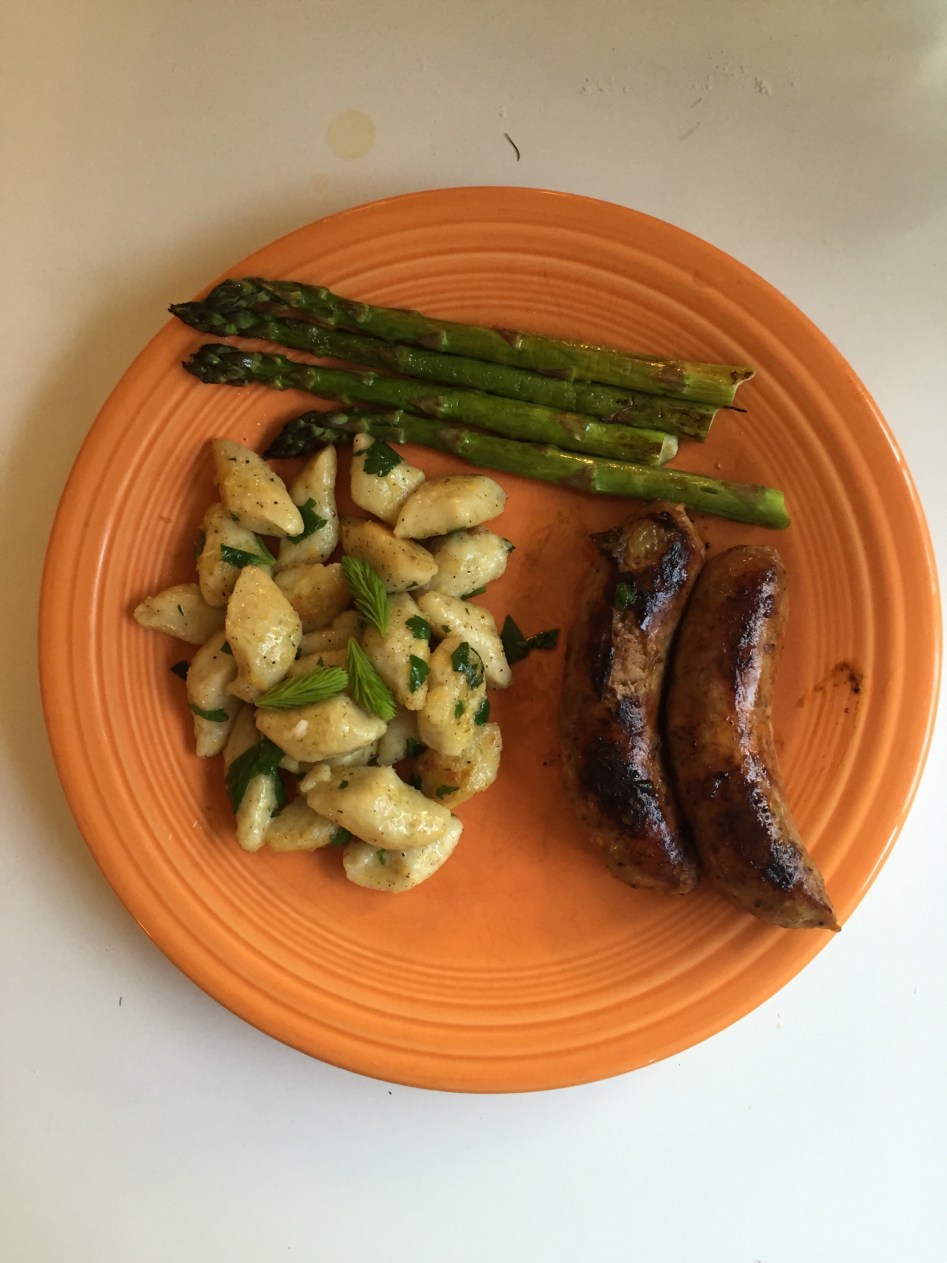 Harvesting Anchorage: Spruce tips | Alaska Knit Nat