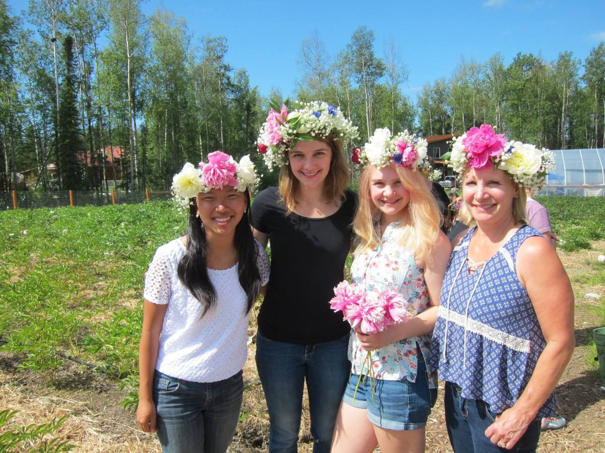 Flower Crown Classes | Alaska Knit Nat