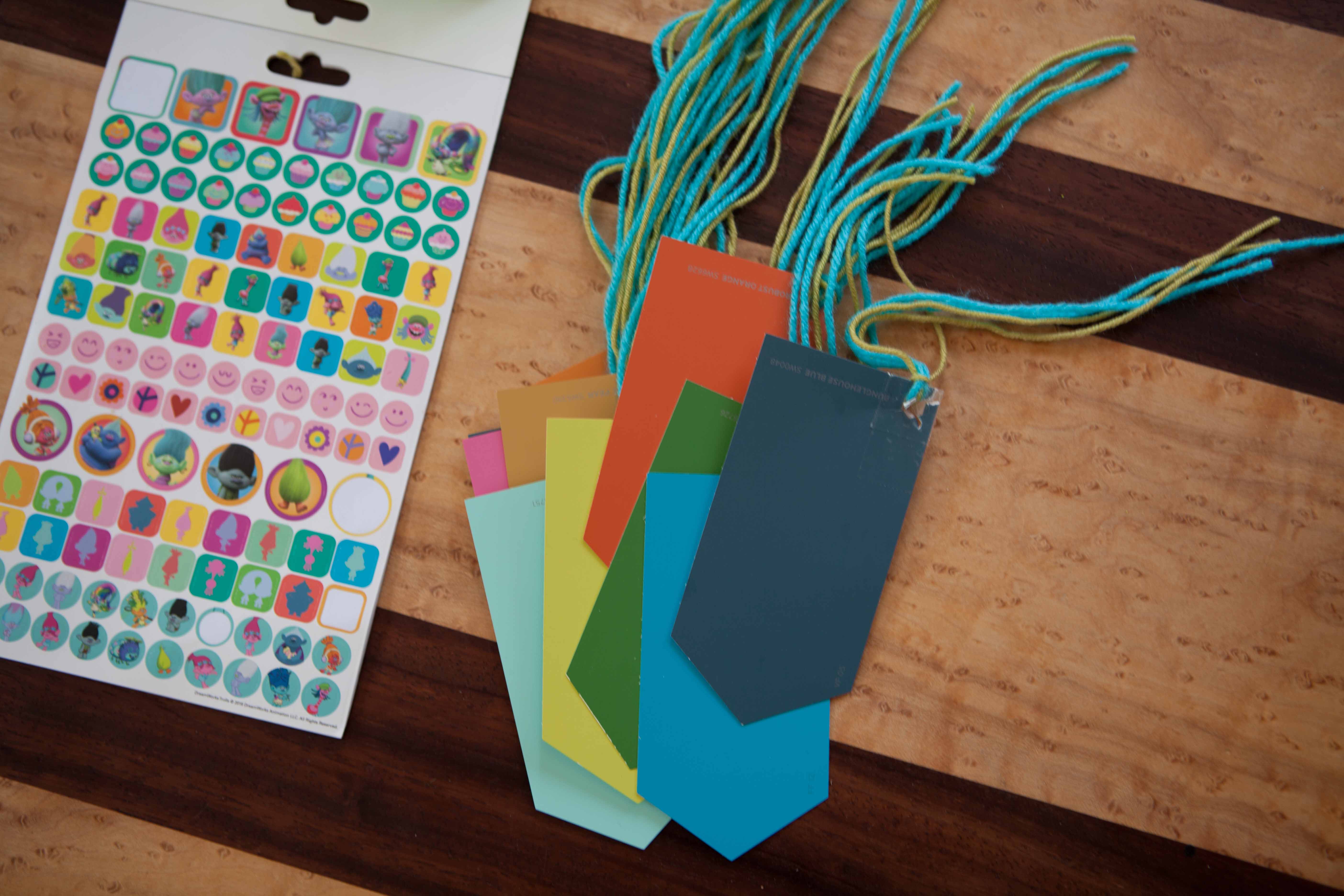 Quick craft: easy and cheap bookmarks | Alaska Knit Nat