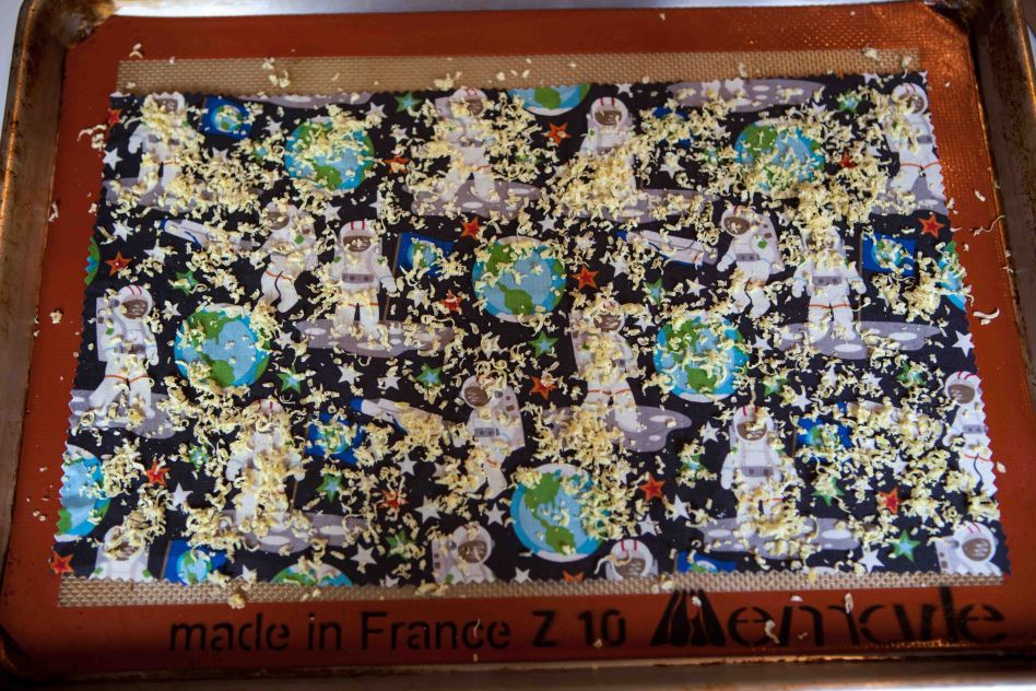 DIY Waxed Cloth Food Wrap | Alaska Knit Nat