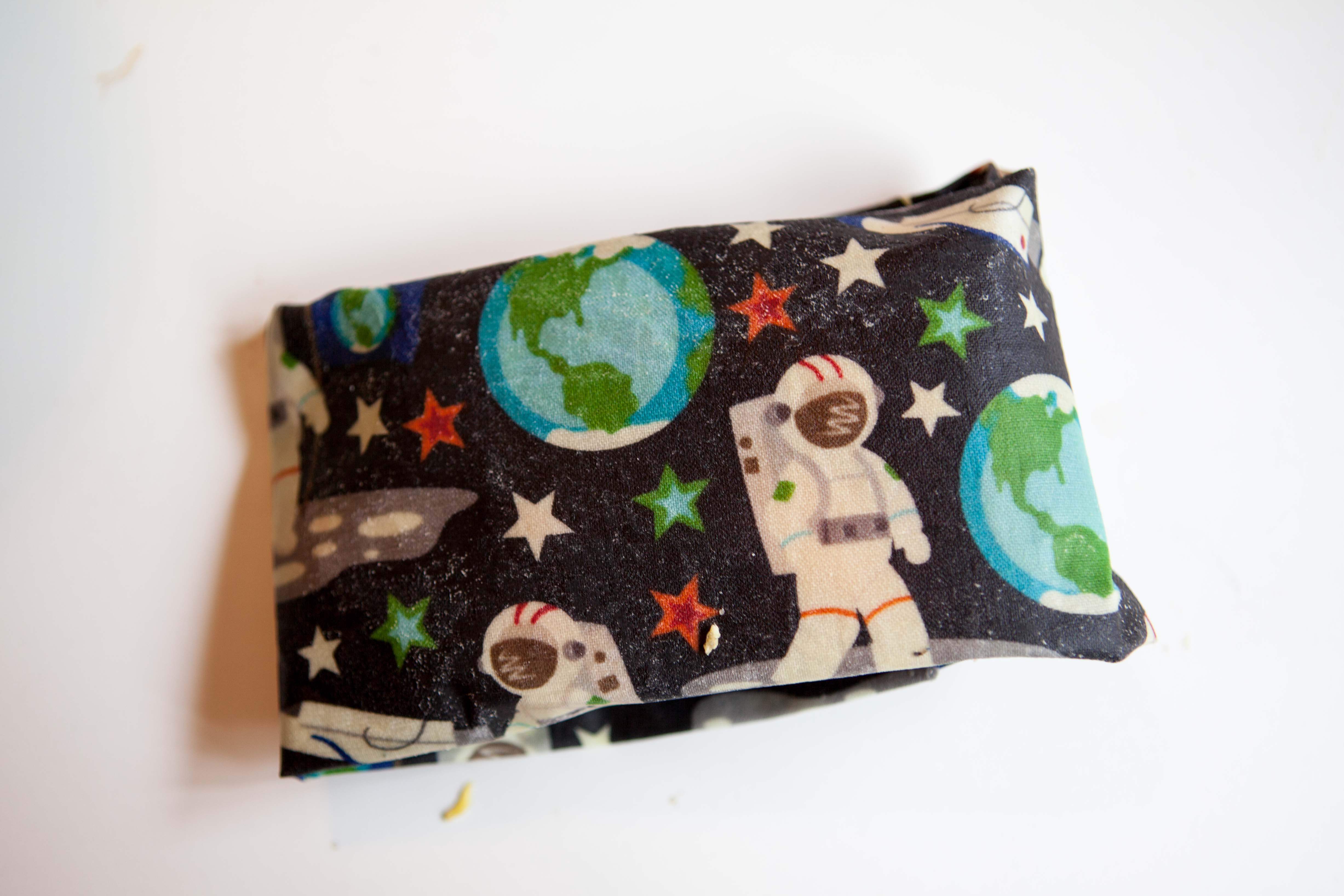 DIY Waxed Cloth Food Wrap | Alaska Knit Nat